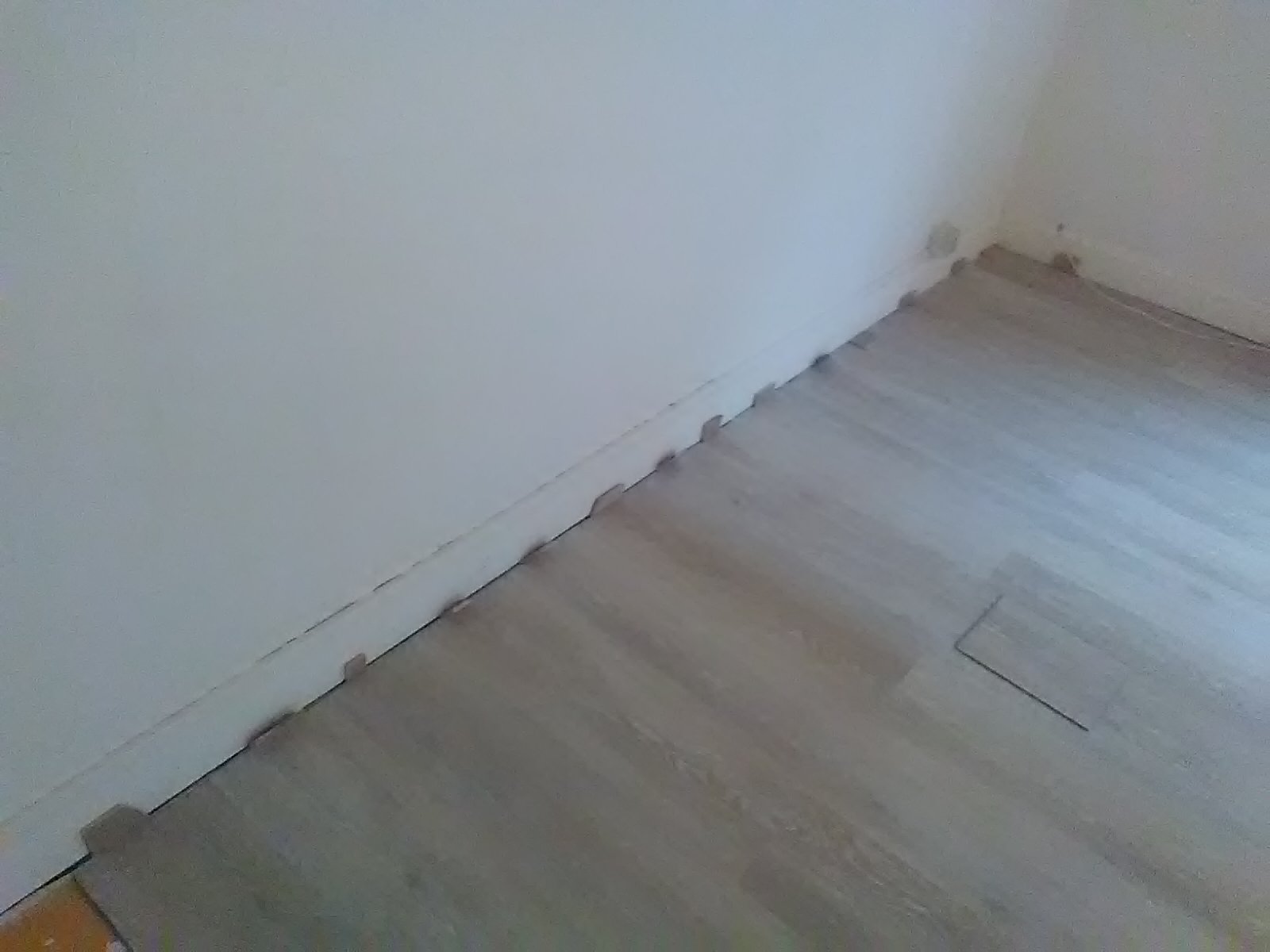 Pose d’un parquet – DB MULTITRAVAUX